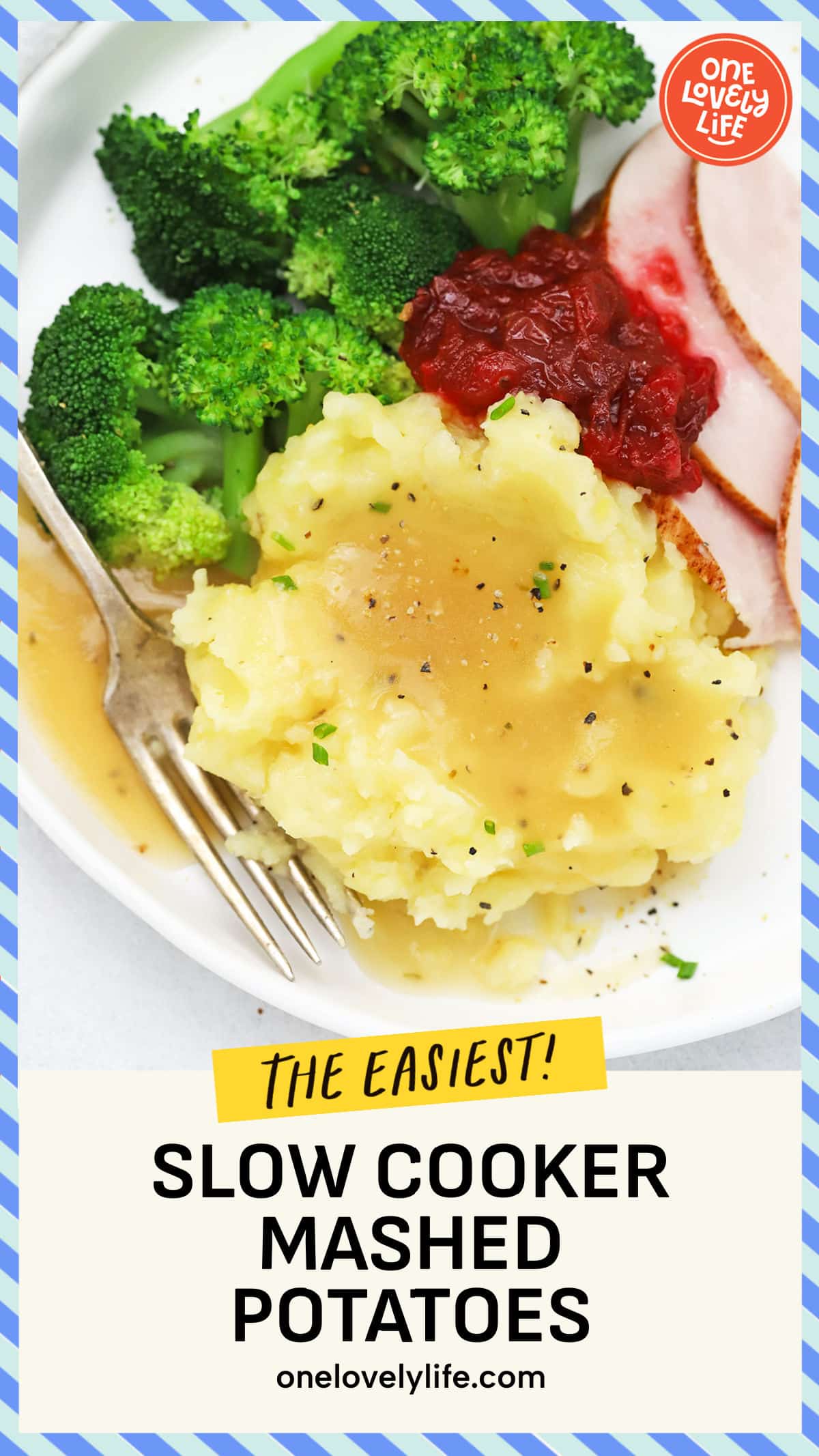 EASY Slow Cooker Mashed Potatoes (Crock Pot Recipe!)