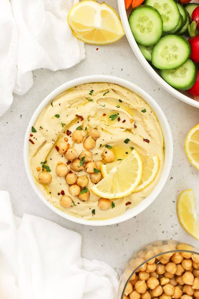 Easy Lemon Hummus Recipe (Made in 5 Minutes!)